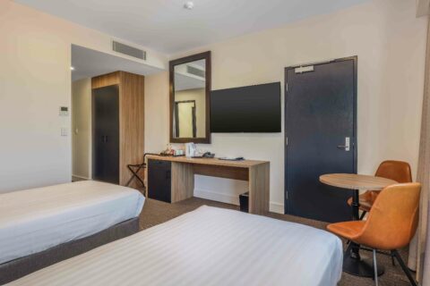 Newcastle Home Page - Springs Motel